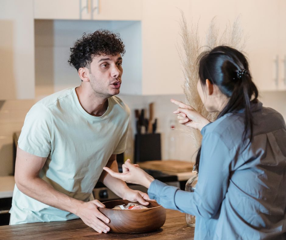 How to Practice Intentional Listening – Coaching with Gretchen